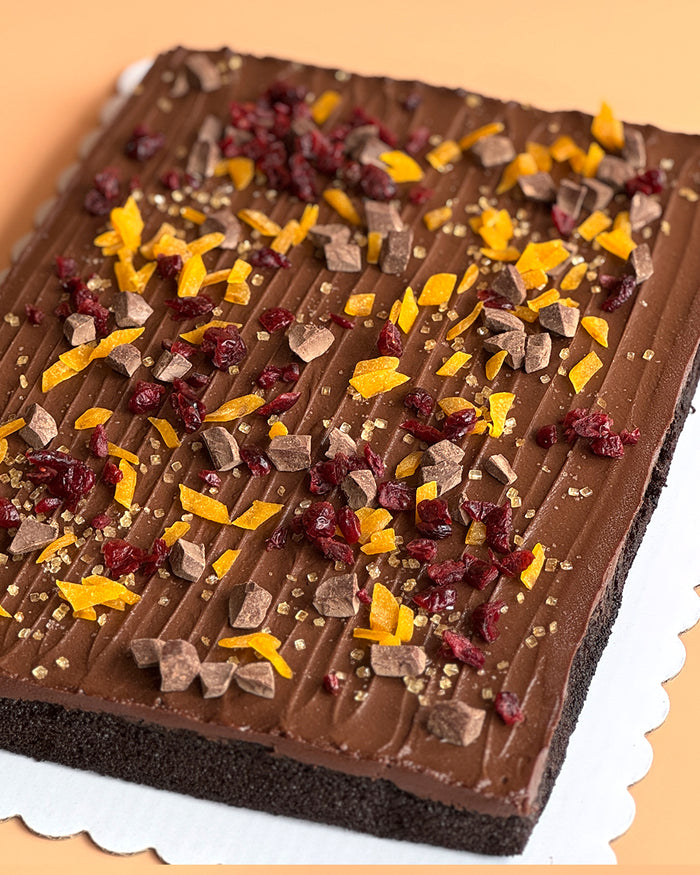 Holiday Sheet Cake: Salted Caramel Chocolate Delight (10"x14" Rectangu ...